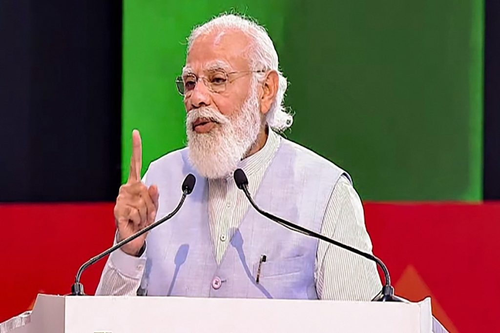 Uttar Pradesh: Prime Minister Modi Hands Over Keys To 75,000 ...